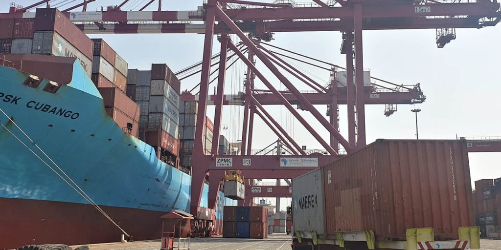 Economie : Au Bénin, le port de Cotonou à l’heure des grands travaux ...